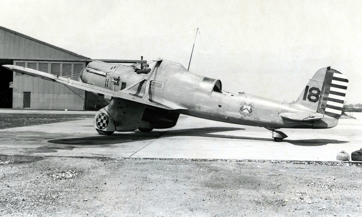 Curtiss A-8 and A-12 Shrike – The Jive Bomber