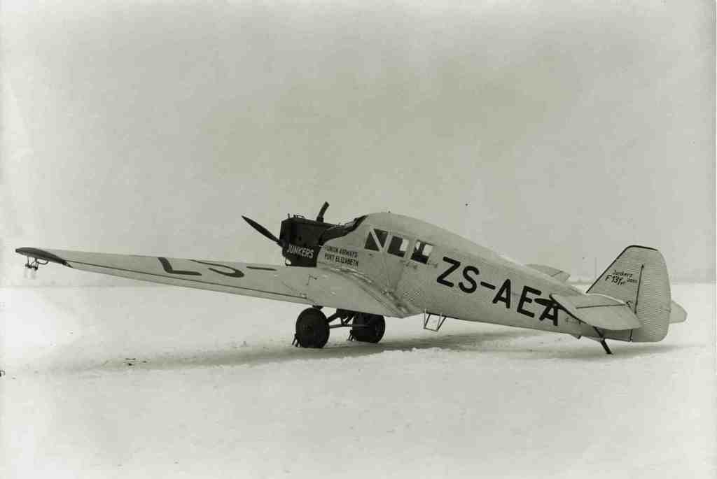 Airliners & Travel – The Jive Bomber